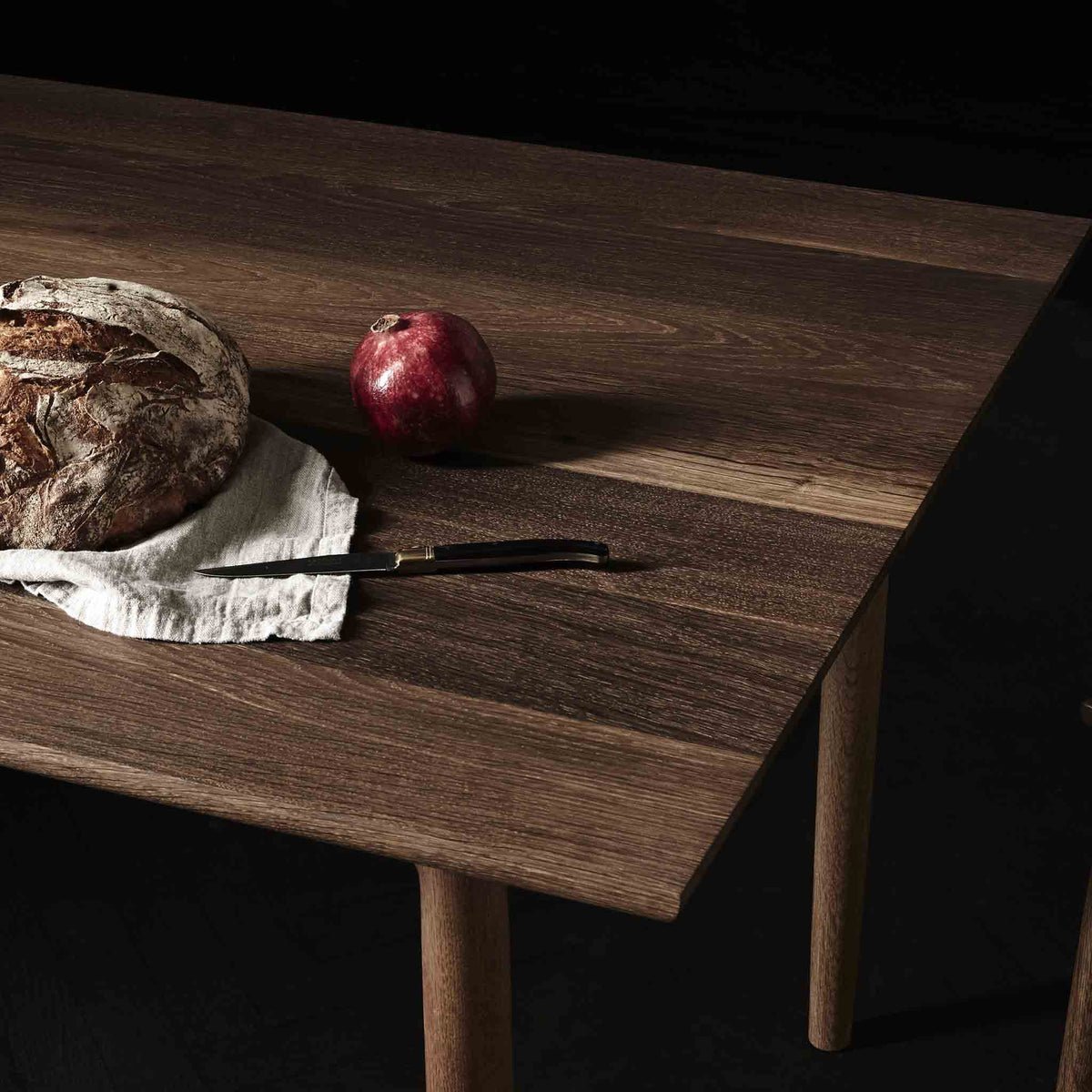 ARV Small Dining Table – modernlink